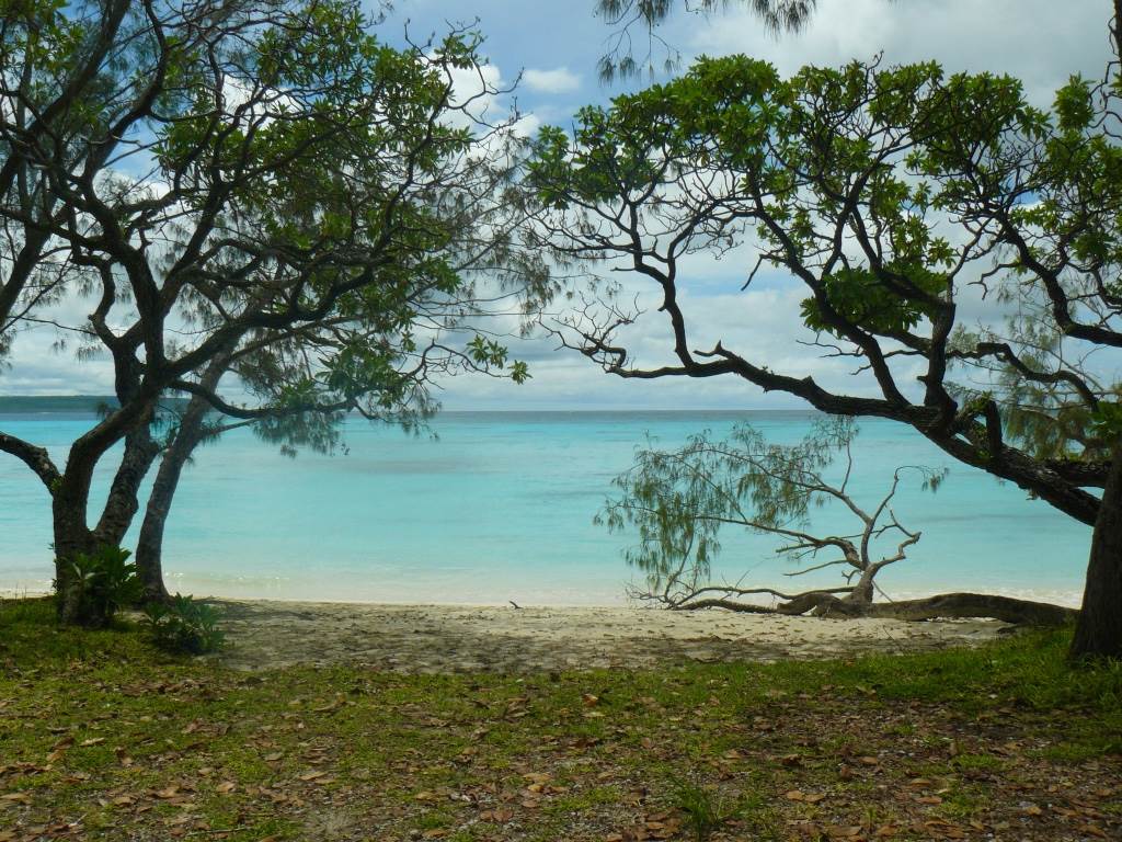 Plage de Luengöni - Resa.nc