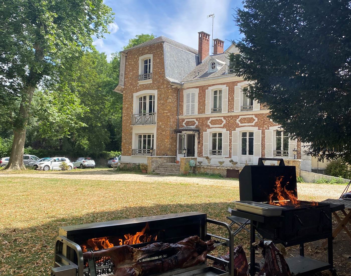 Nos BBQ et buffets - La Villa Rochette - FORGES LES BAINS - FRANCE