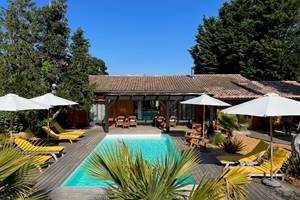 Les Chambres de L'Arestel- Villa Arestel - ARES - FRANCE